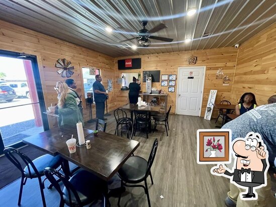 Chicken Box Cafe, McRae - Restaurant menu, prices and reviews