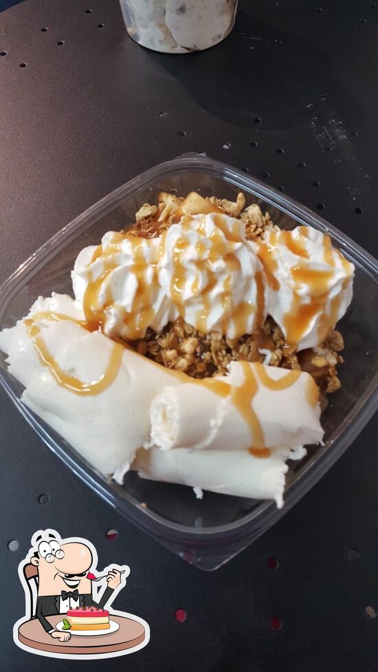 Delish Gourmet Rolled Ice Cream in Fredericton - Restaurant reviews