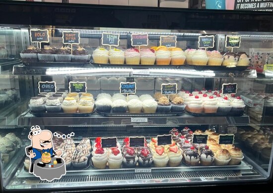 Menu at Sweet Tooth Bakery, Airdrie