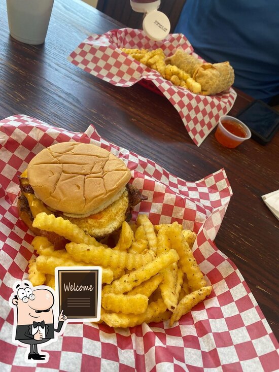 Menu at Red's smoked & smashed restaurant, Lumberton