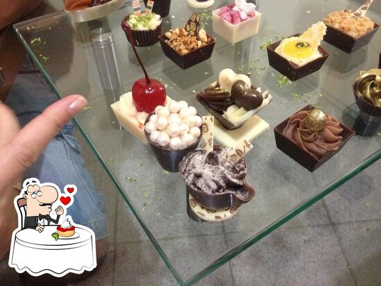 Chocolatier Doces Finos sobremesas, Recife, R. da Regeneração ...