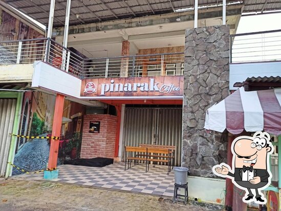 Menu at Pinarak Coffee cafe, Surabaya