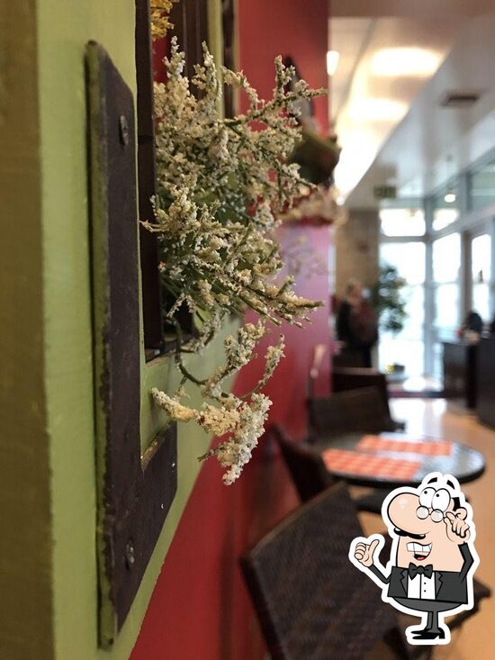 The Lily Pad Café in Tulare - Restaurant menu and reviews