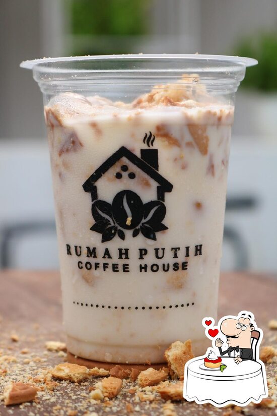 Menu at Rumah Putih Coffee House, Tulungagung