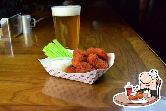 Legend Larry's, 733 Pennsylvania Ave in Sheboygan - Restaurant menu and ...