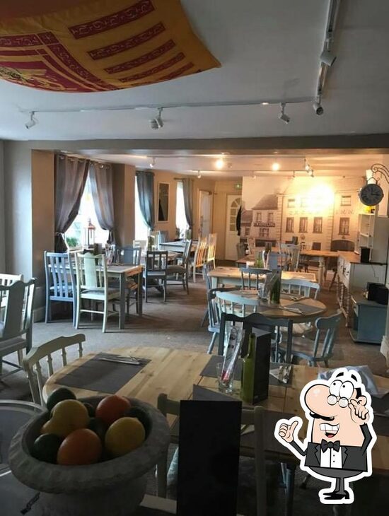 The Crown, 6 Market Pl in Fakenham - Restaurant menu and reviews