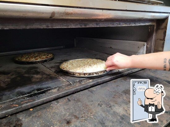 Yarrow Pizza and Pasta in Chilliwack - Restaurant menu and reviews