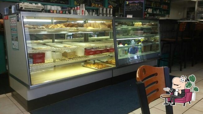 Mimo's Cafe in Whittier - Restaurant menu and reviews