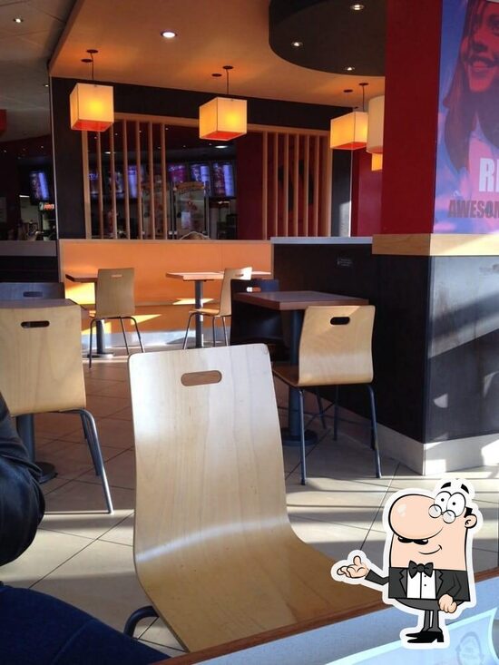 KFC Wolverhampton - Penn Road Retail Park, Retail Park, 4 Penn Rd in ...
