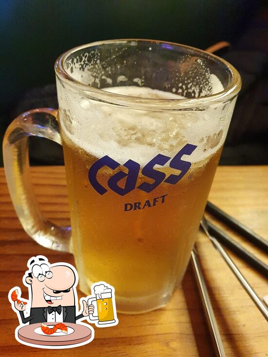 Yukjun Halmeoni Maekju Jeongpyeong Branch pub & bar, Gyeongsan-si ...