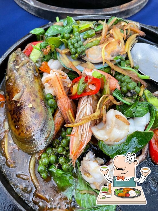 Menu at Inlaya Ratchaburi restaurant, Huai Phai