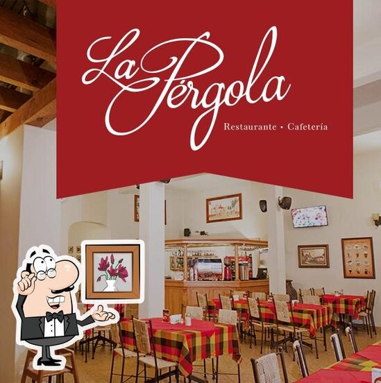 Menu at La Pergola restaurant, Pátzcuaro
