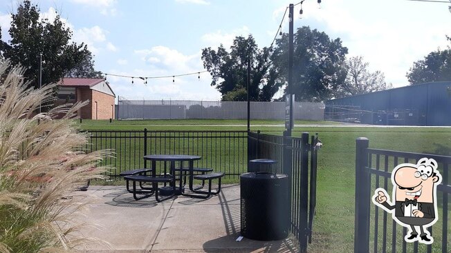 Campus No. 805, Huntsville - Restaurant menu, prices and reviews