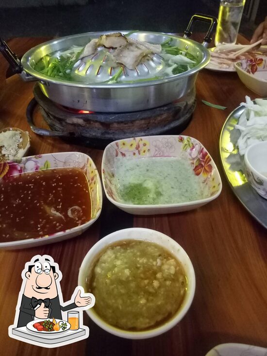 ร้านเป้หมูกะทะ 555 restaurant, Ban Pho - Restaurant reviews