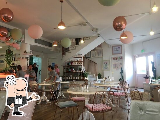 Tania's Teahouse cafe, Dubai, Dubai Hills Estate، Business Park 3 ...