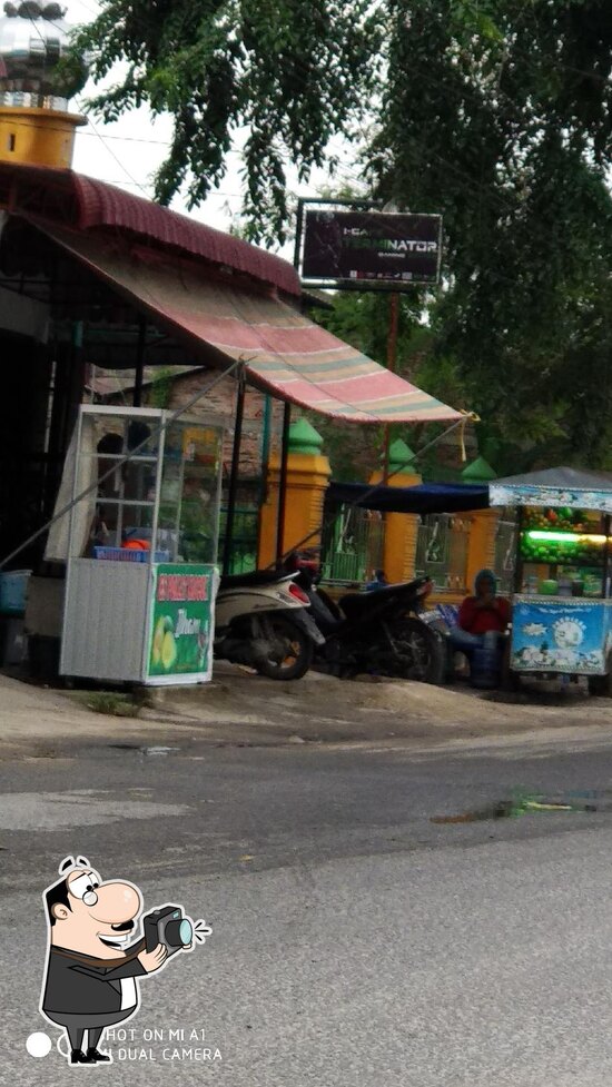 Carta del café Es Pokat Kocok Ilham, Tanjung Balai