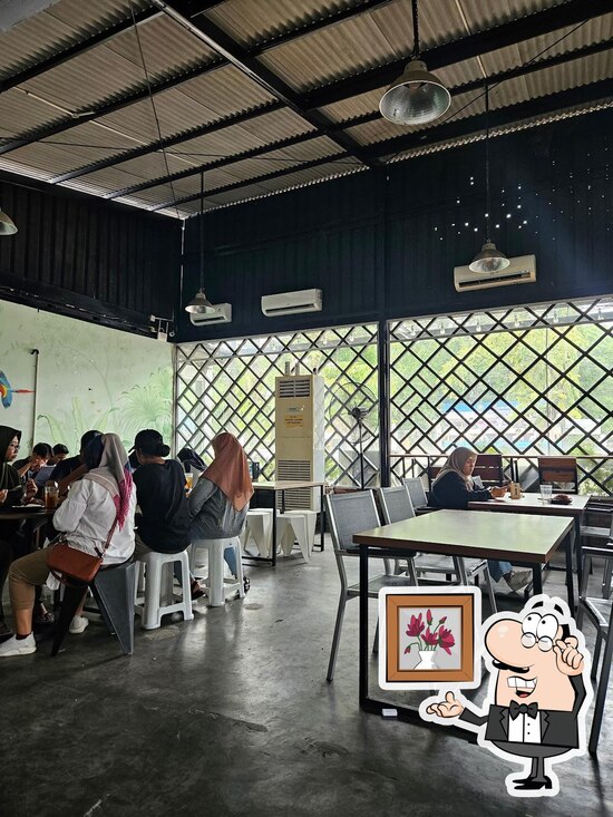 The Rock Burger Timoho, Yogyakarta - Restaurant menu, prices and reviews