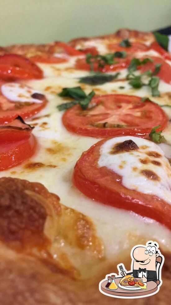 Island Slice Pizzeria in Mackinac Island - Restaurant menu and reviews
