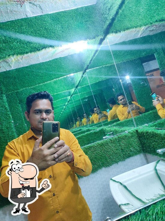 Ji Saab food & cafe, Shamgarh - Restaurant reviews