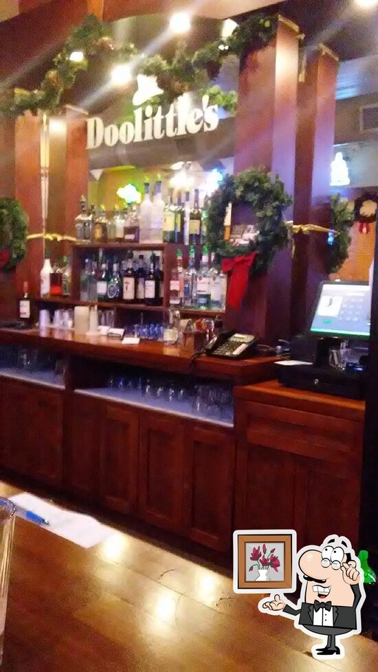 Doolittle's Pub & Eatery, Lancaster - Restaurant menu, prices and reviews