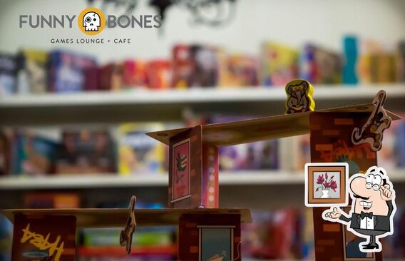Funny Bones Games Lounge in Toronto - Restaurant reviews