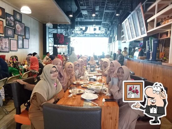Menu at Uncle Loe Opi Mall cafe, Palembang