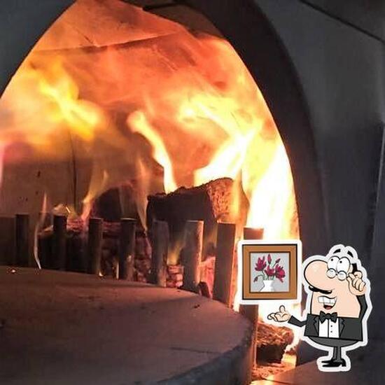 ROCCO'S - Wood Oven Sourdough Pizza on Findon, Kidman Park - Restaurant ...