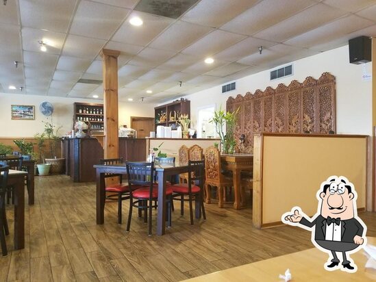 Nut Pob Restaurant, Des Moines - Restaurant menu, prices and reviews