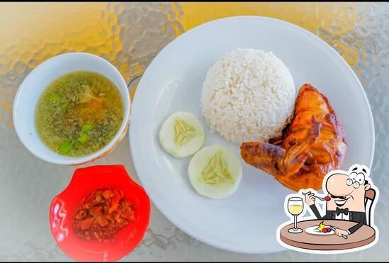 Kedai Ruby cafe, Pangkajene - Restaurant reviews