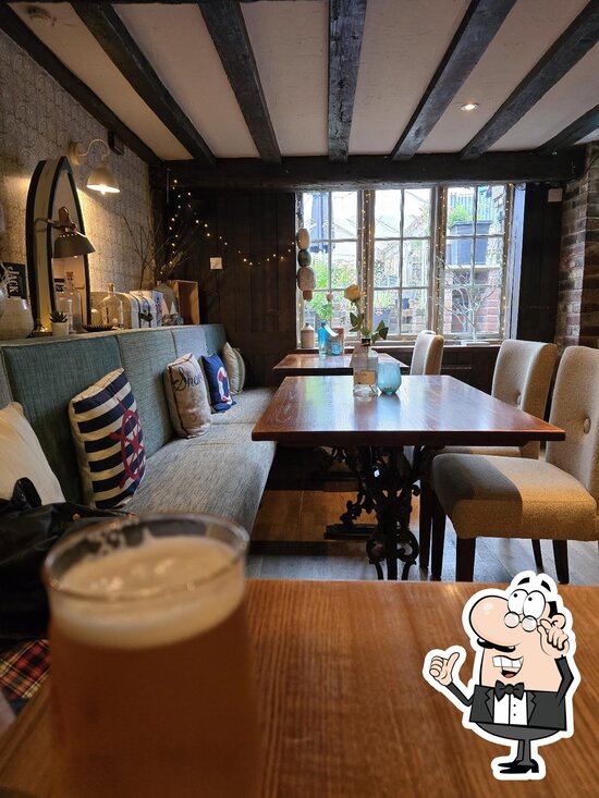 The Sail Inn, Lymington - Restaurant menu, prices and reviews