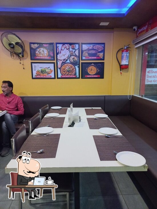 Pandeyji Restaurant Best Restaurant in Junagadh Chemical Free Food Open Kitchen Multi Cuisine ...