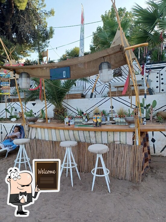 Menu at HOKU beach bar-cafe, Paralia Avlidos
