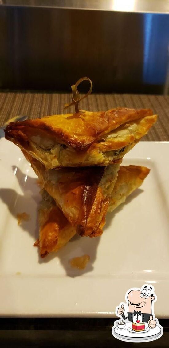Taki's Greek Kitchen in Avon Lake - Restaurant menu and reviews
