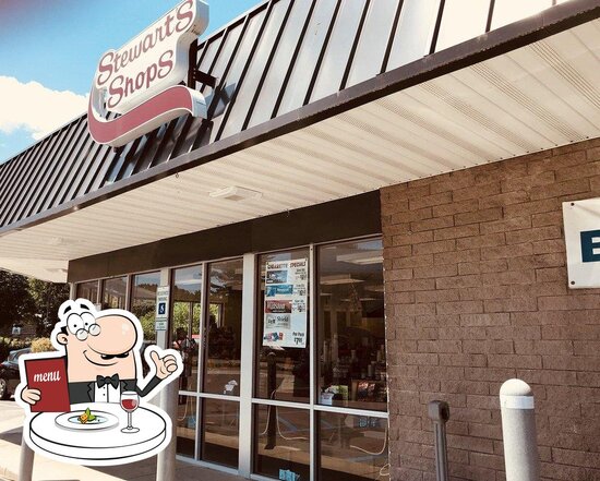 Stewart's Shops, 4208 NY-50 in Saratoga Springs - Restaurant reviews