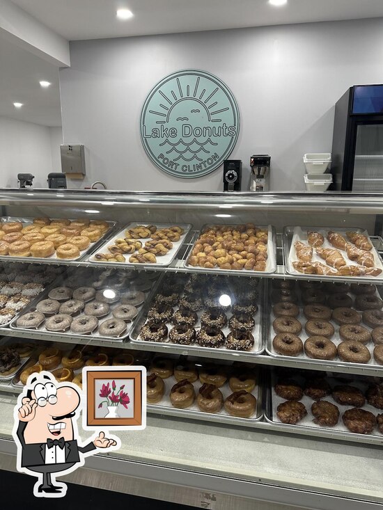 Lake Donuts, Port Clinton - Restaurant menu, prices and reviews