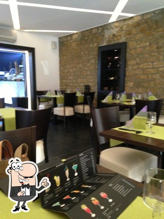 Restaurant New World, Bertrange - Menu du restaurant, prix et avis