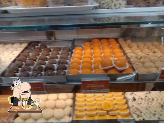 Menu at Perambur Sri Srinivasa Sweets & Snacks, Chennai, 42FJ+PQW