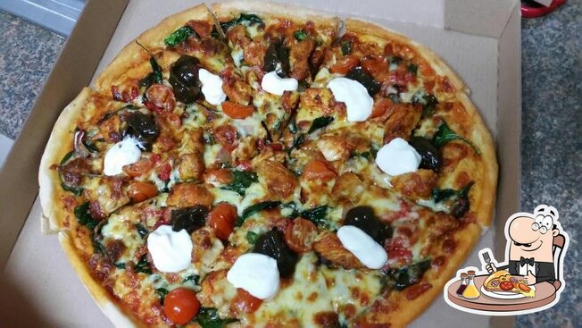 Holloways Pizza & Pasta in Holloways Beach - Restaurant reviews