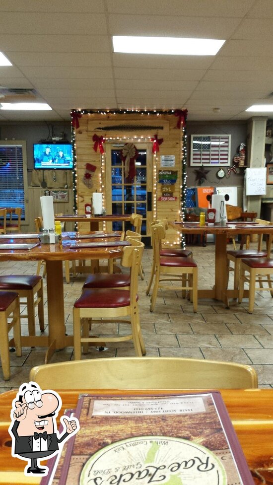 Raezack's Grill & Deli, Helenwood - Restaurant menu, prices and reviews