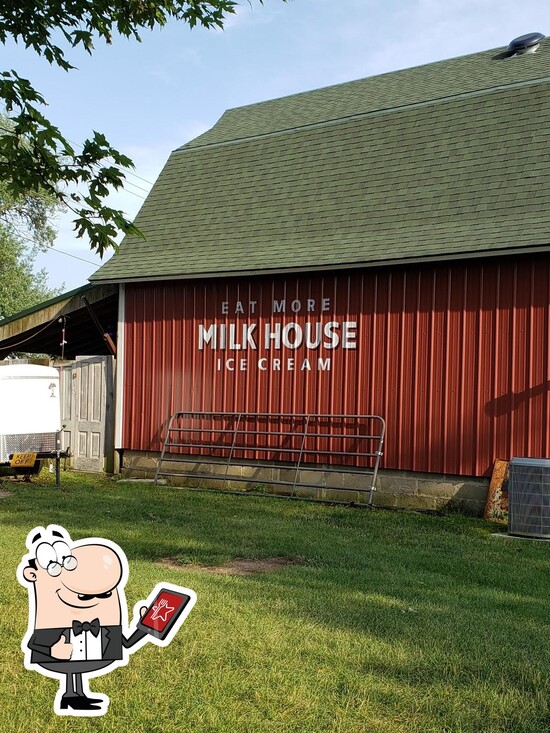 Menu at The Milk House Ice Cream, Pingree Grove