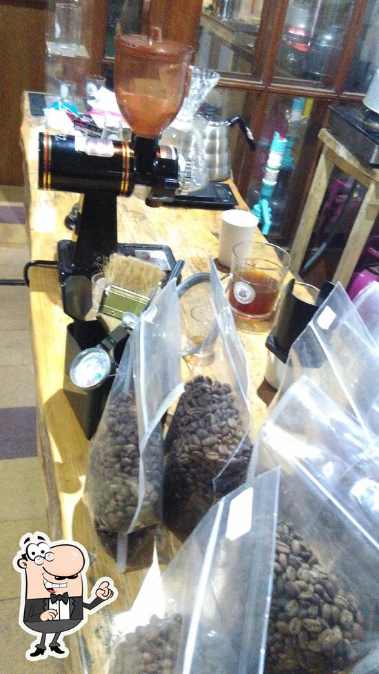 372 Kopi, Bandung - Restaurant menu, prices and reviews