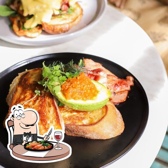 One Block Back in Moffat Beach - Restaurant menu and reviews