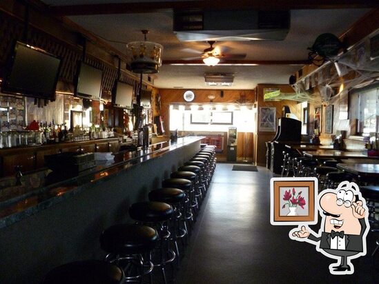Russ's Bar and Grill, Waukegan - Restaurant menu, prices and reviews