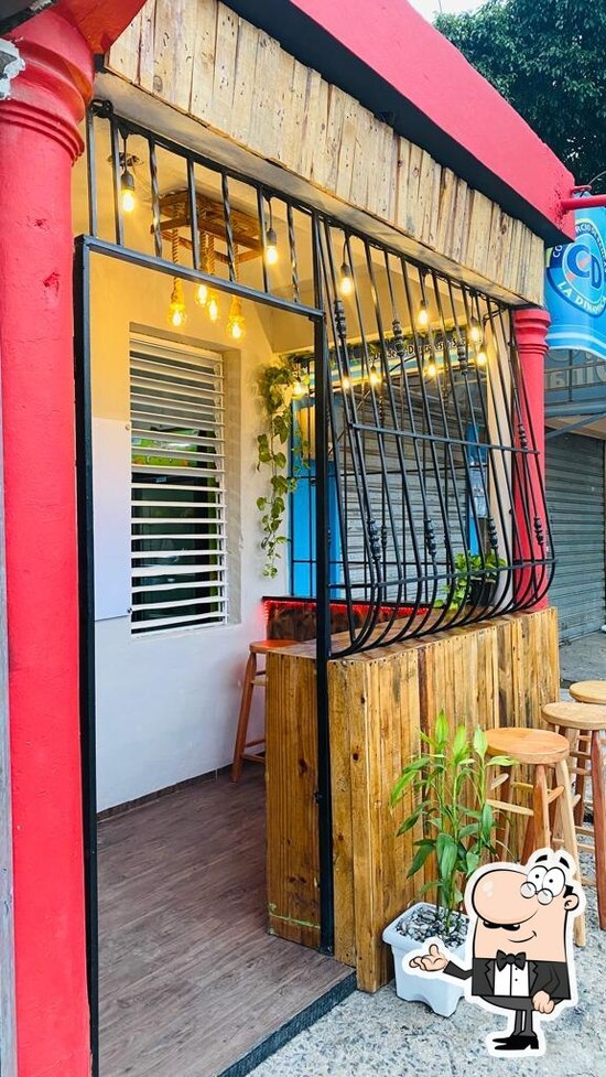 The Family Arc Fast Food, Santo Domingo Este - Restaurant reviews