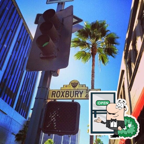 The Nosh, Beverly Hills - Restaurant menu, prices and reviews