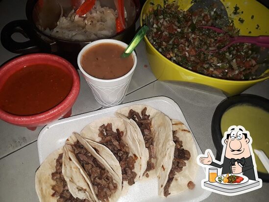 Menu at Tacos de la bravo restaurant, Nuevo Laredo