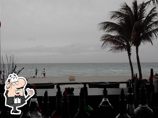 Princess On the Beach, Hollywood - Restaurant menu, prices and reviews