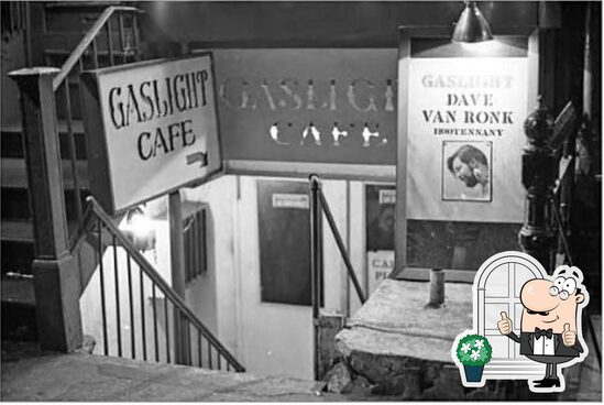 Gaslight CAFE, New York City - Restaurant menu, prices and reviews