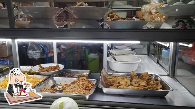 Menu at WARTEG BAHARI & WARUNG RIZKY restaurant, Central Jakarta