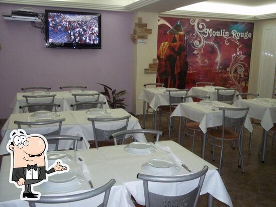 Menu at MOULIN ROUGE restaurant, Almada